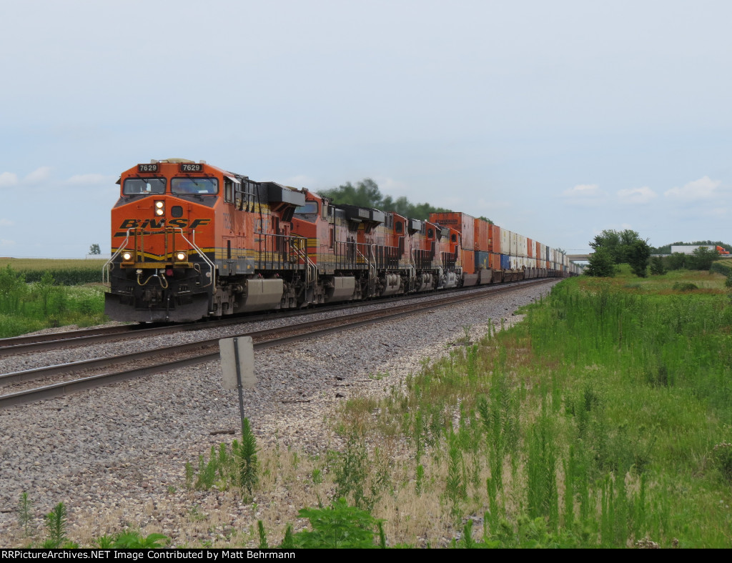 BNSF 7629